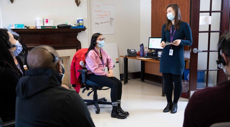 ‘Breaking the chain of infection’: Meet the team of contact tracers ...