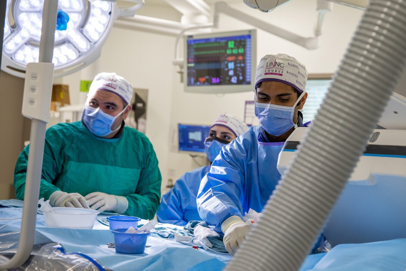 St. Michael’s Hospital opens first-in-Canada hybrid biplane OR to ...